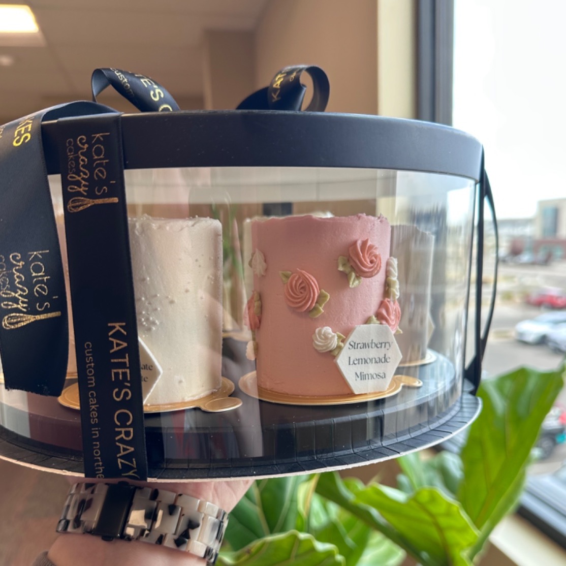 High-end custom cakes in Northern Colorado